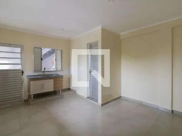 Kitnet / Stúdio para Locação em Guarulhos/SP Vila Fátima 1 Quartos