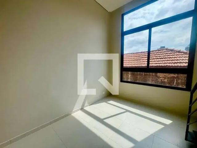 Kitnet / Stúdio para Locação em Guarulhos/SP Vila Rosália 1 Quartos