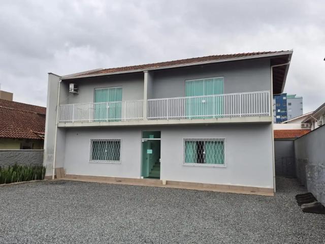 Kitnet / Stúdio para Locação em Joinville/SC Bucarein