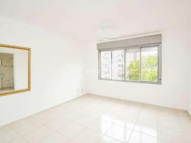 Kitnet / Stúdio para Locação em Porto Alegre/RS Menino Deus 1 Quartos