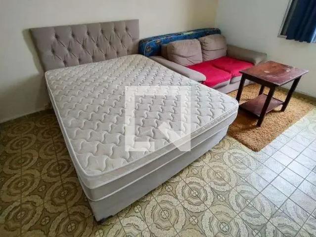 Kitnet / Stúdio para Locação em Praia Grande/SP Boqueirão 1 Quartos