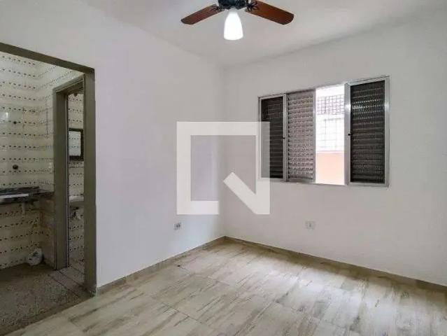 Kitnet / Stúdio para Locação em Praia Grande/SP Cidade Ocian 1 Quartos