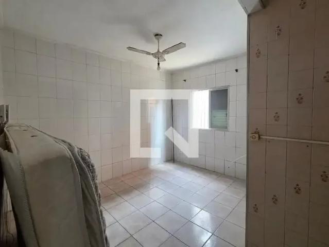 Kitnet / Stúdio para Locação em Praia Grande/SP Cidade Ocian 1 Quartos