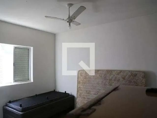 Kitnet / Stúdio para Locação em Praia Grande/SP Cidade Ocian 1 Quartos