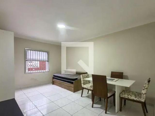 Kitnet / Stúdio para Locação em Praia Grande/SP Guilhermina 1 Quartos