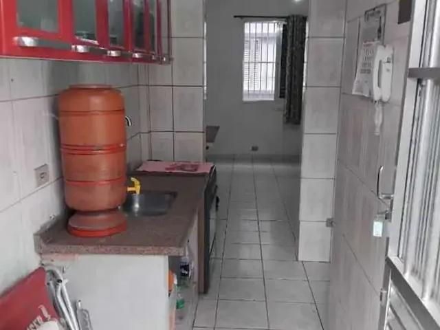 Kitnet / Stúdio para Locação em Praia Grande/SP Guilhermina