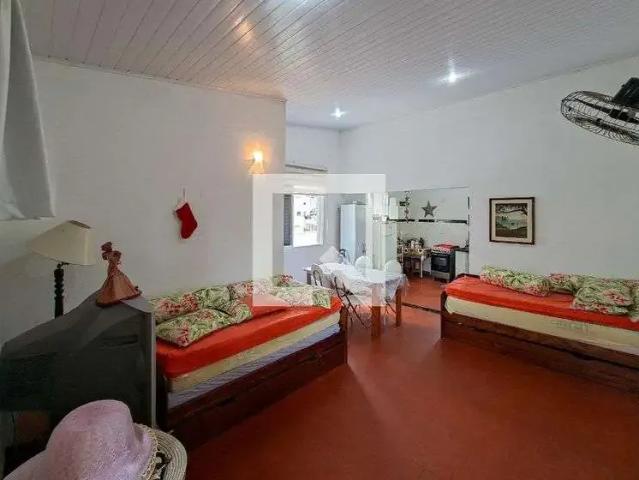 Kitnet / Stúdio para Locação em Praia Grande/SP Vila Caiçara