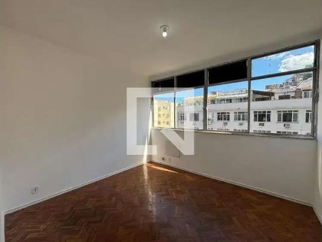 Kitnet / Stúdio para Locação em Rio de Janeiro/RJ Copacabana 1 Quartos