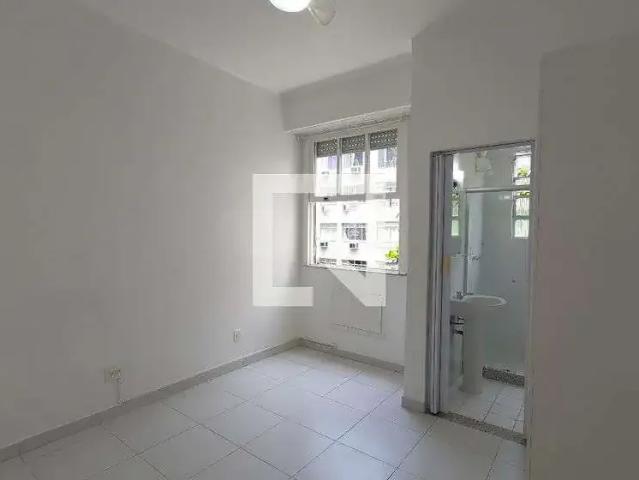 Kitnet / Stúdio para Locação em Rio de Janeiro/RJ Copacabana 1 Quartos