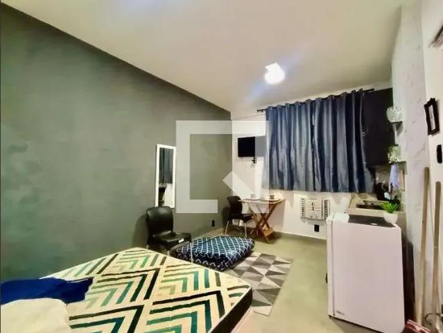 Kitnet / Stúdio para Locação em Rio de Janeiro/RJ Copacabana 1 Quartos