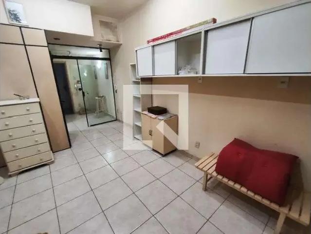 Kitnet / Stúdio para Locação em Rio de Janeiro/RJ Copacabana 1 Quartos