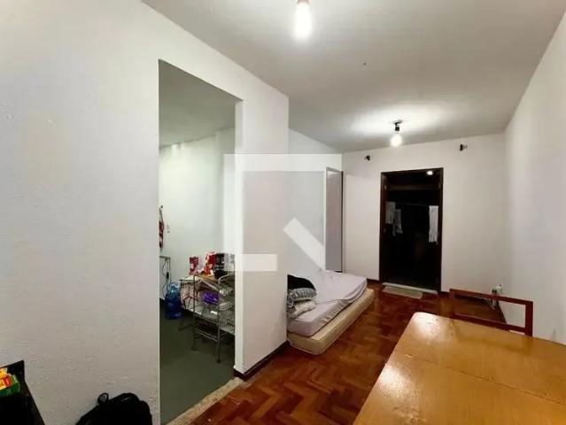 Kitnet / Stúdio para Locação em Rio de Janeiro/RJ Catete 1 Quartos