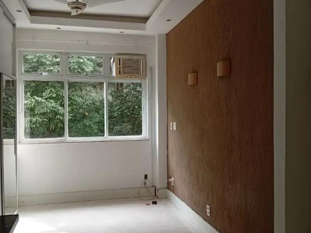 Kitnet / Stúdio para Locação em Rio de Janeiro/RJ Catete 1 Quartos