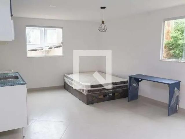 Kitnet / Stúdio para Locação em Rio de Janeiro/RJ Campo Grande 1 Quartos