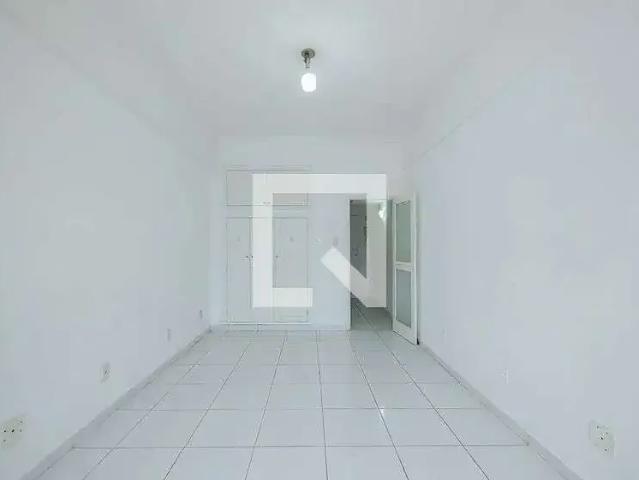 Kitnet / Stúdio para Locação em Rio de Janeiro/RJ Centro 1 Quartos