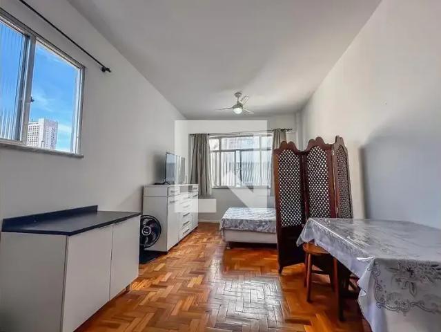 Kitnet / Stúdio para Locação em Rio de Janeiro/RJ Centro 1 Quartos