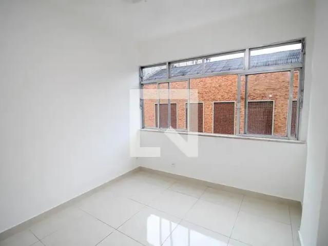 Kitnet / Stúdio para Locação em Rio de Janeiro/RJ Centro 1 Quartos