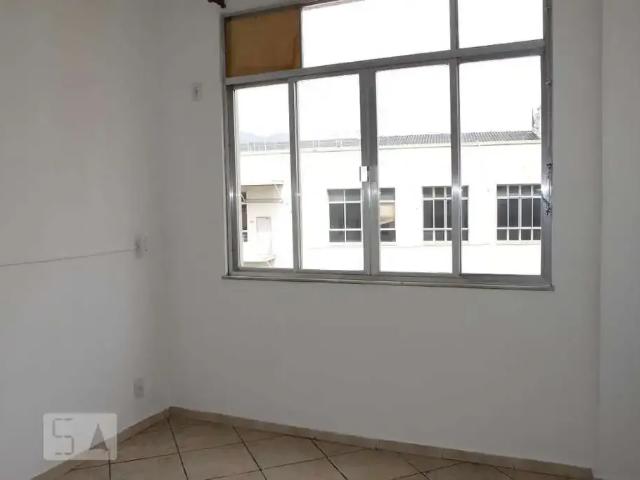 Kitnet / Stúdio para Locação em Rio de Janeiro/RJ Centro 1 Quartos