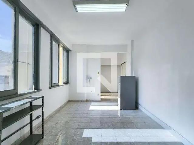 Kitnet / Stúdio para Locação em Rio de Janeiro/RJ Centro 1 Quartos