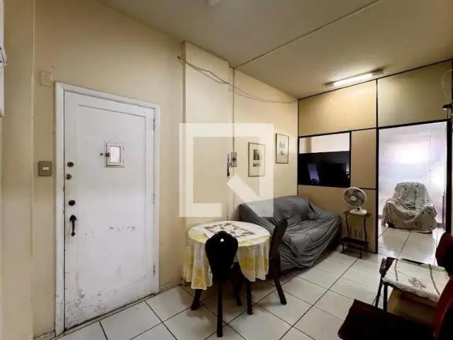 Kitnet / Stúdio para Locação em Rio de Janeiro/RJ Centro 1 Quartos