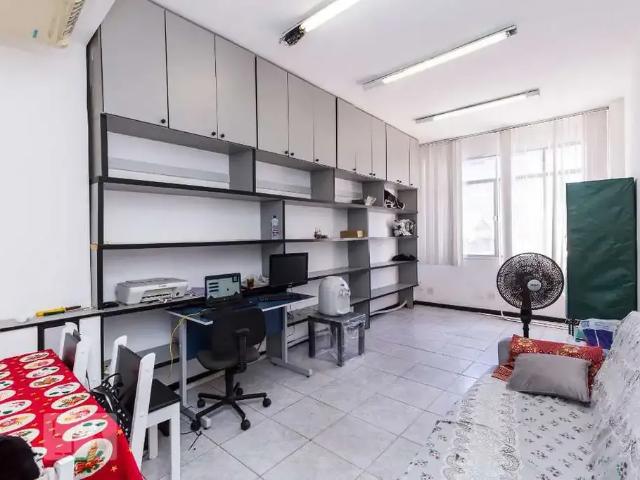 Kitnet / Stúdio para Locação em Rio de Janeiro/RJ Centro 1 Quartos
