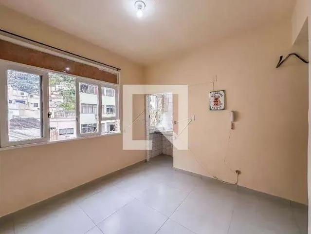 Kitnet / Stúdio para Locação em Rio de Janeiro/RJ Centro 1 Quartos