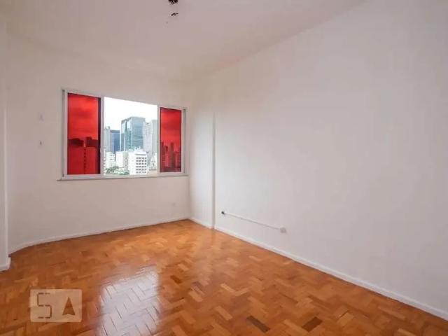 Kitnet / Stúdio para Locação em Rio de Janeiro/RJ Centro 1 Quartos