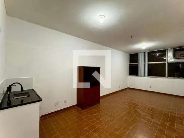 Kitnet / Stúdio para Locação em Rio de Janeiro/RJ Centro 1 Quartos