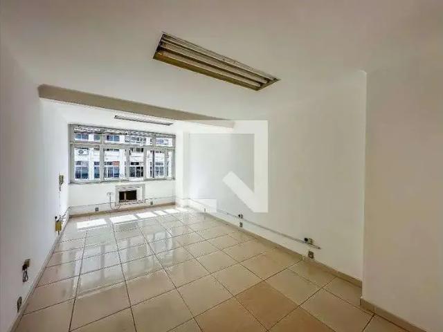 Kitnet / Stúdio para Locação em Rio de Janeiro/RJ Centro 1 Quartos