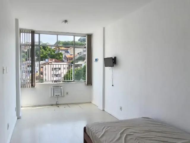Kitnet / Stúdio para Locação em Rio de Janeiro/RJ Centro 1 Quartos