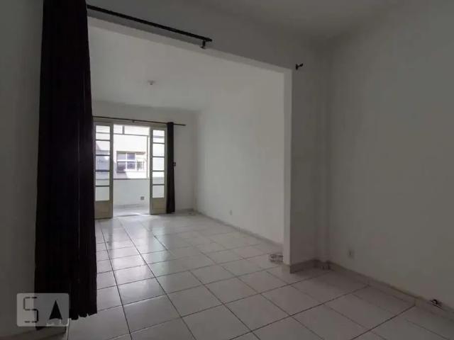 Kitnet / Stúdio para Locação em Rio de Janeiro/RJ Centro 1 Quartos