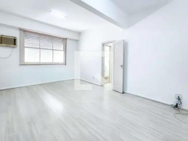 Kitnet / Stúdio para Locação em Rio de Janeiro/RJ Centro 1 Quartos