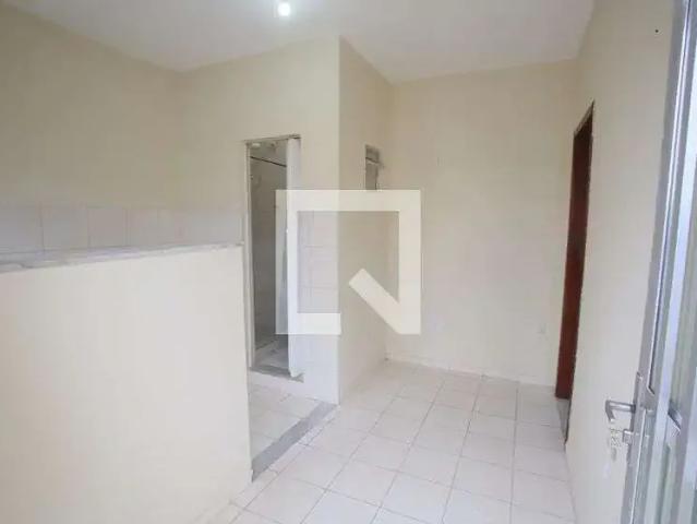 Kitnet / Stúdio para Locação em Rio de Janeiro/RJ Curicica 1 Quartos