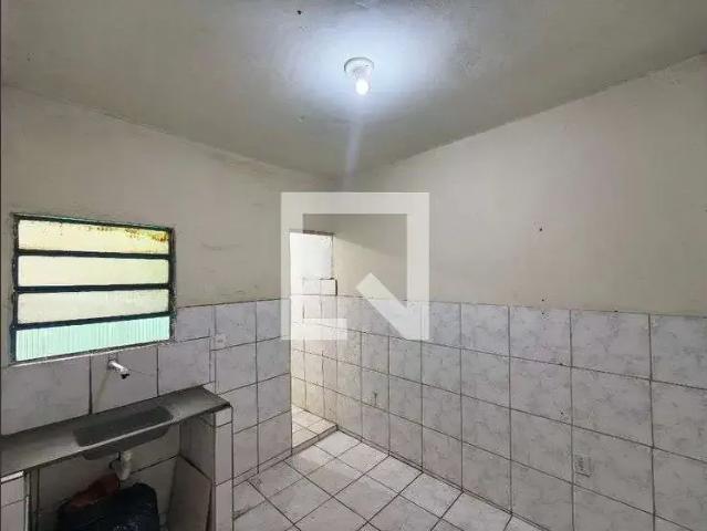 Kitnet / Stúdio para Locação em Rio de Janeiro/RJ Curicica