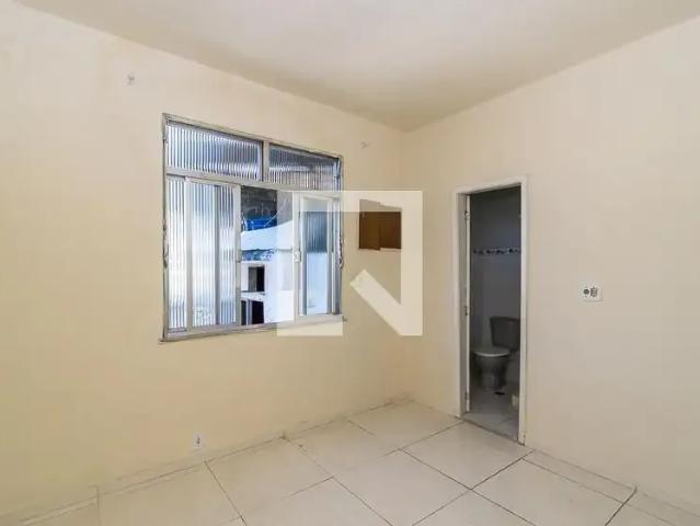 Kitnet / Stúdio para Locação em Rio de Janeiro/RJ Irajá 1 Quartos