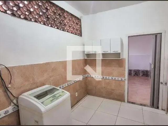 Kitnet / Stúdio para Locação em Rio de Janeiro/RJ Irajá 1 Quartos