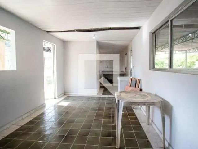 Kitnet / Stúdio para Locação em Rio de Janeiro/RJ Irajá 1 Quartos