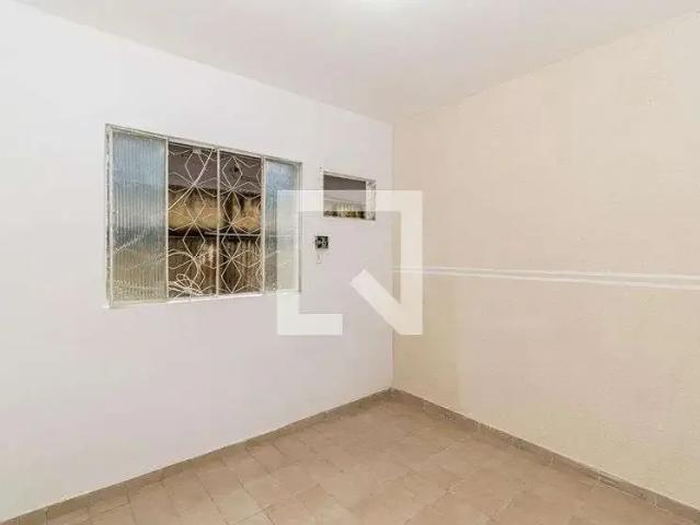 Kitnet / Stúdio para Locação em Rio de Janeiro/RJ Irajá 1 Quartos