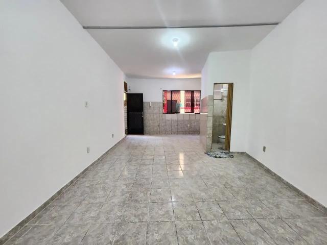 Kitnet / Stúdio para Locação em Rio de Janeiro/RJ Madureira 1 Quartos