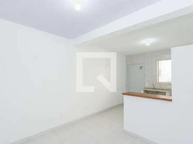 Kitnet / Stúdio para Locação em Rio de Janeiro/RJ Ramos 1 Quartos