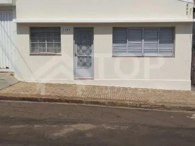 Kitnet / Stúdio para Locação em São Carlos/SP Centro 2 Quartos