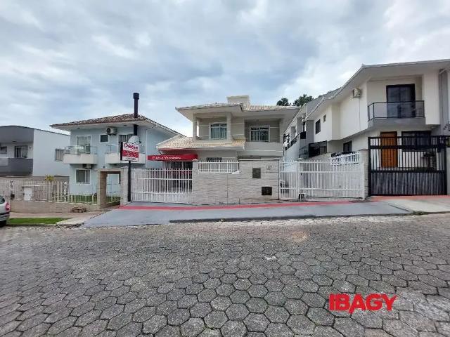 Kitnet / Stúdio para Locação em São José/SC Areias 1 Quartos