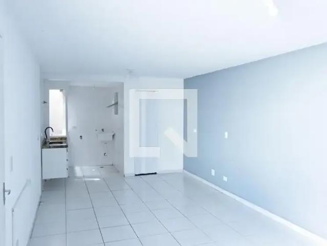 Kitnet / Stúdio para Locação em São Paulo/SP Casa Verde