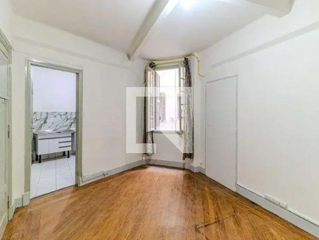 Kitnet / Stúdio para Locação em São Paulo/SP Centro 1 Quartos