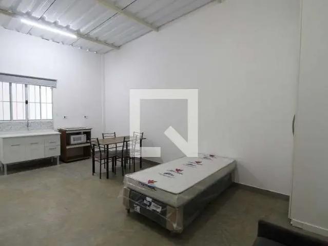 Kitnet / Stúdio para Locação em São Paulo/SP Cidade São Francisco 1 Quartos