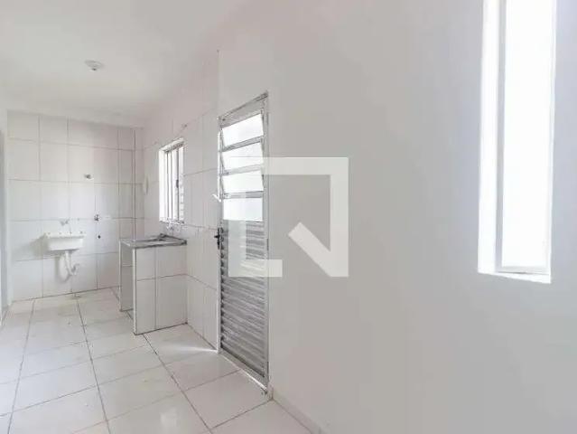 Kitnet / Stúdio para Locação em São Paulo/SP Jardim Ester Yolanda 2 Quartos