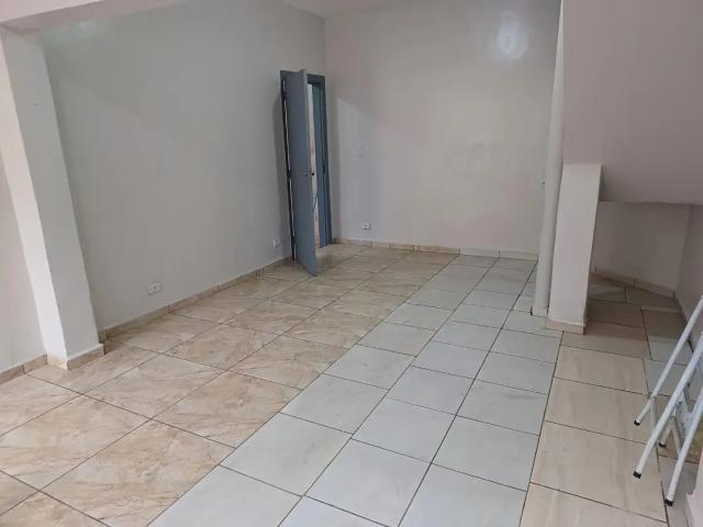 Casa / Sobrado para Locação em São Paulo/SP Vila Celeste 1 Quartos