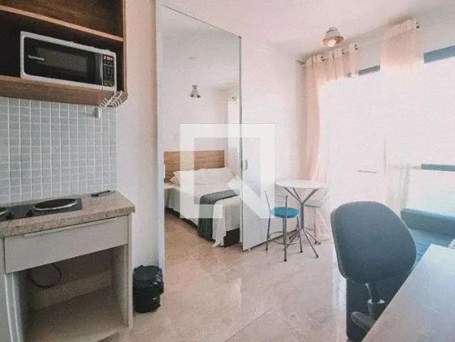 Kitnet / Stúdio para Locação em Salvador/BA Boca do Rio 1 Quartos