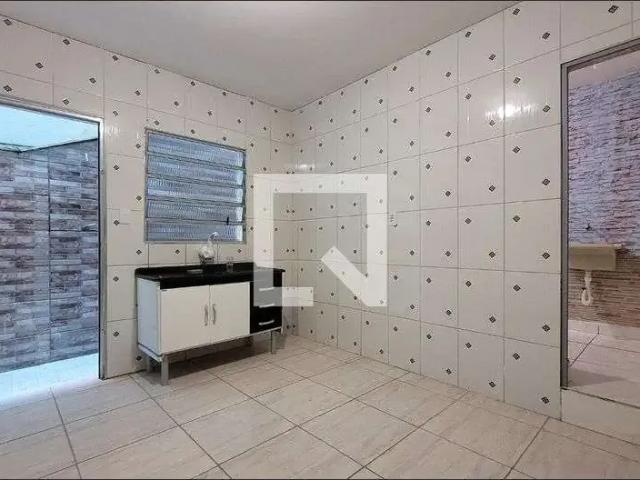 Kitnet / Stúdio para Locação em Santo André/SP Cidade São Jorge 1 Quartos