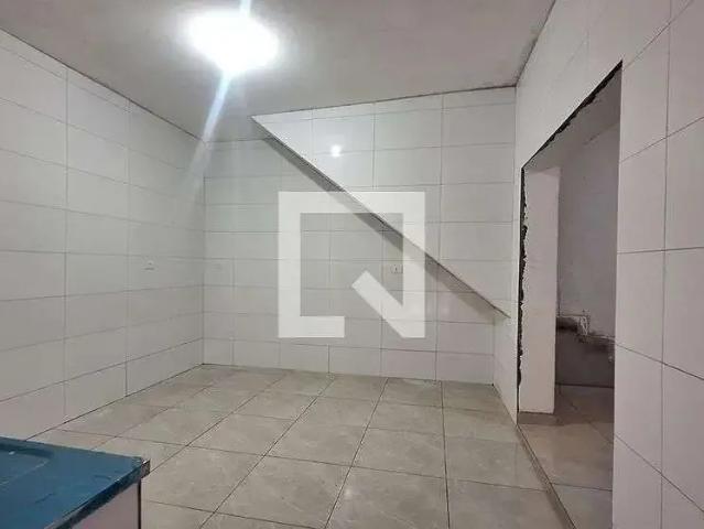 Kitnet / Stúdio para Locação em Santo André/SP Jardim Progresso 1 Quartos